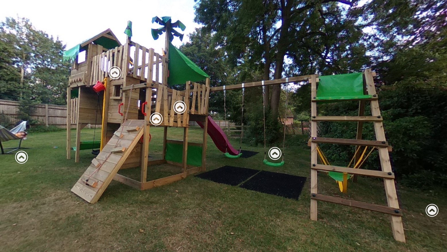 Building a Playframe (Timelapse Video) – Dan Q